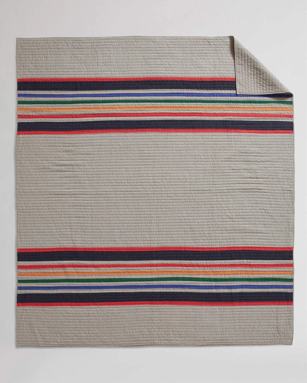 Yellowstone National Park Quilt Set | Your Western Decor
