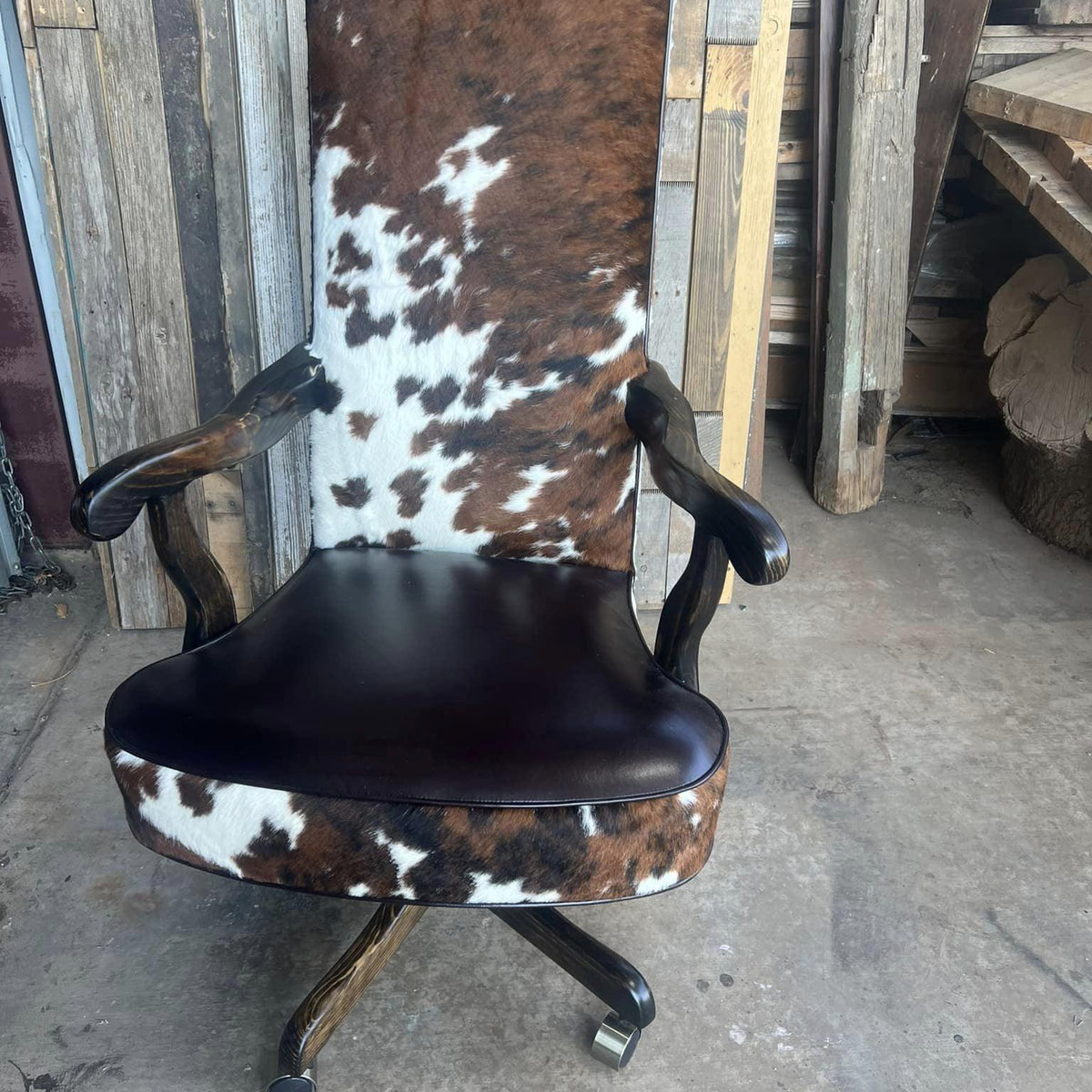 Full Back Tri Color Cowhide Office Chair | Your Western Decor