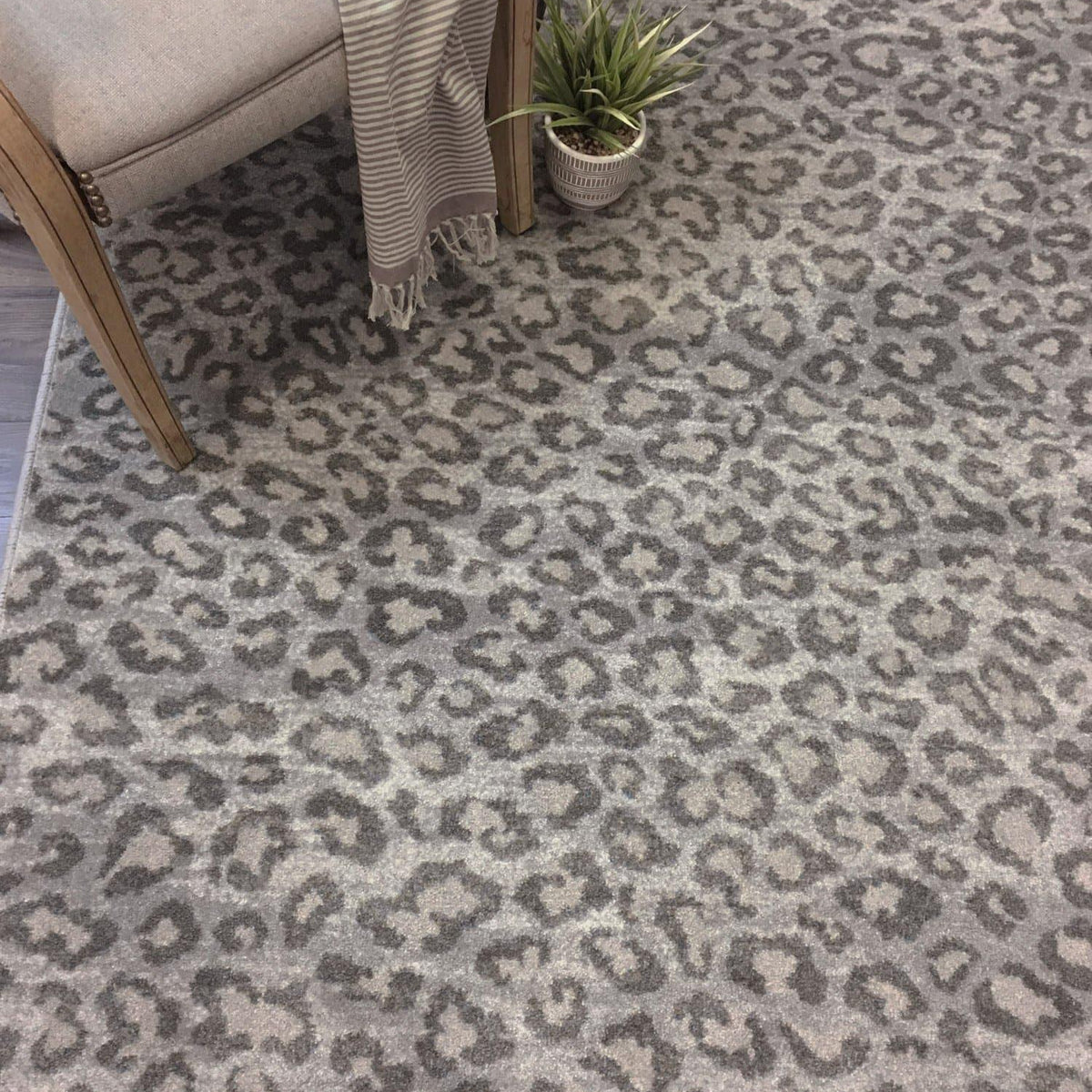 Snow Leopard Rugs - Natural USA Made | Your Western Decor